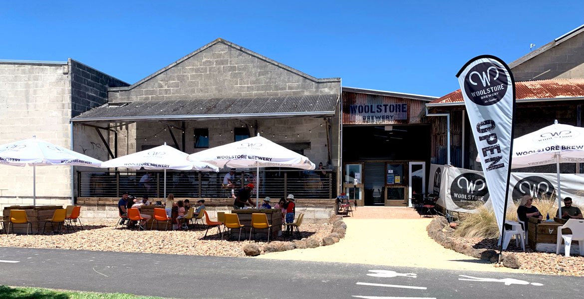 Who Brews In The Woolstore? - The Crafty Pint