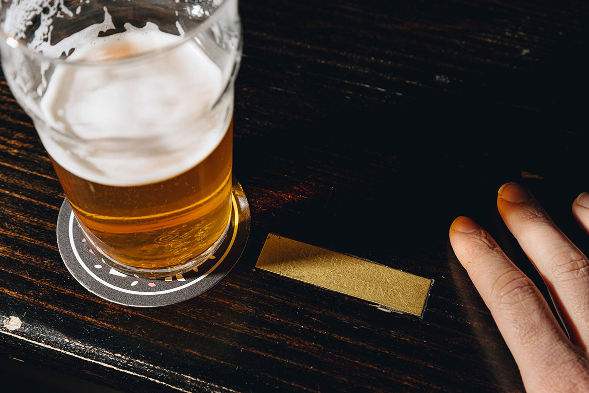 The Beer Slingers: Bobbie Peels - The Crafty Pint
