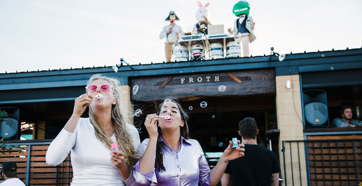 Who Brews Froth Beers? - The Crafty Pint